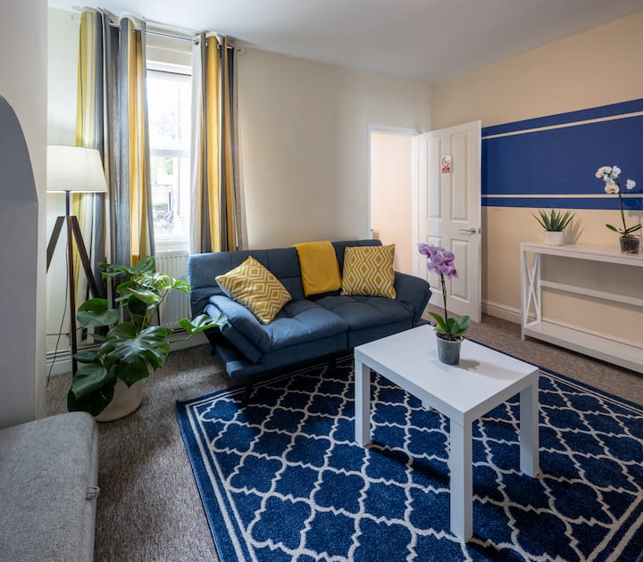 *Contractorslongtermdiscounts*wifi*smarttv*parking - Gloucester