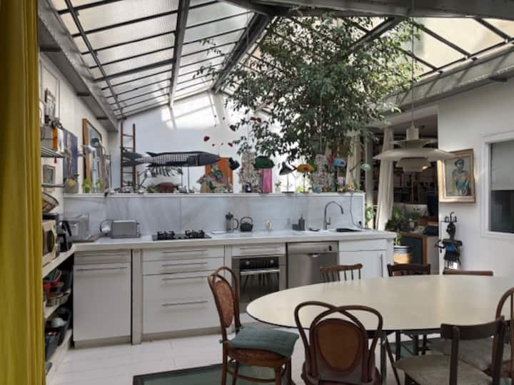 Loft Blanc Verrière 11e 140m2 - Paris