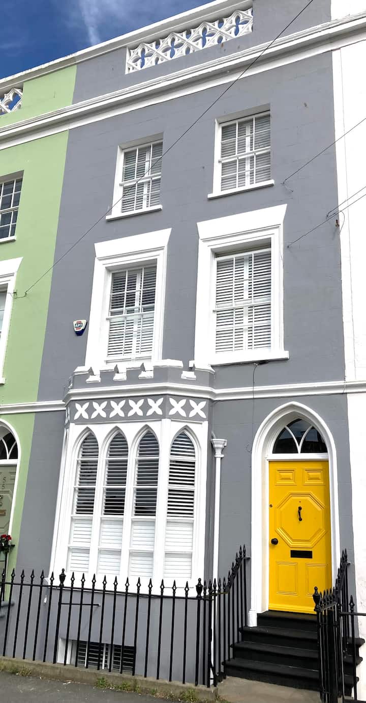Beautiful Spacious, Modern, Seaside, One Bed Flat. - Whitstable