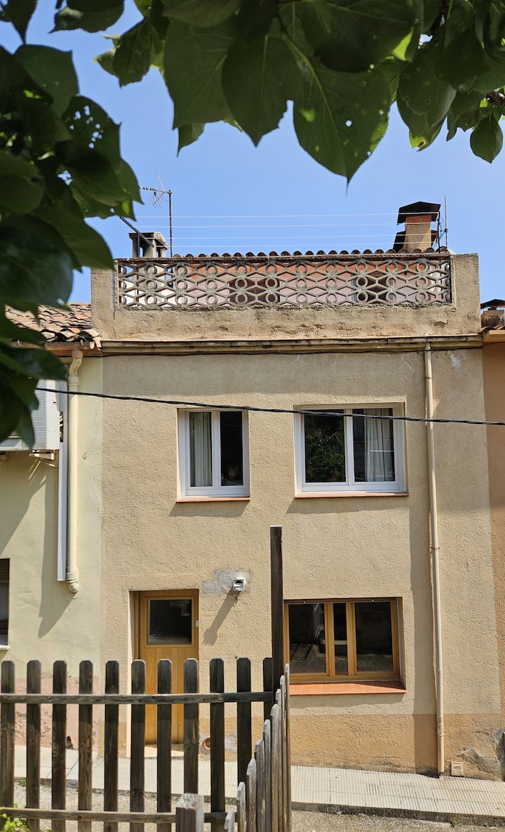 Entire House In Amer Old Town - Amer