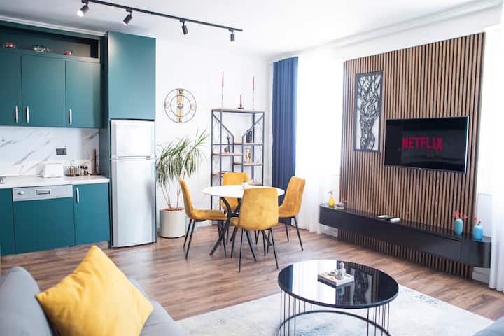 La Plaza Apartment Vue Mer Et ÉLégance Rare - Albania