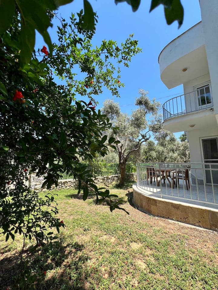 Huzurlu Bir Tatil Evi / 2 - Akbük