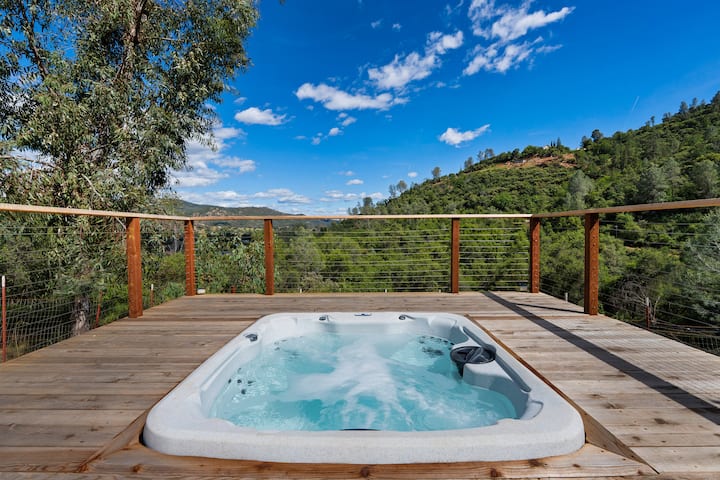 Yosemite Oasis W/ Hot Tub, Pool, Game Room & Views - Mariposa, CA