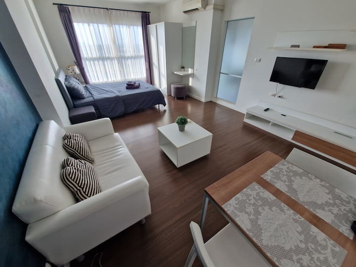 19th Quiet And Well Located Condo - Hua Hin