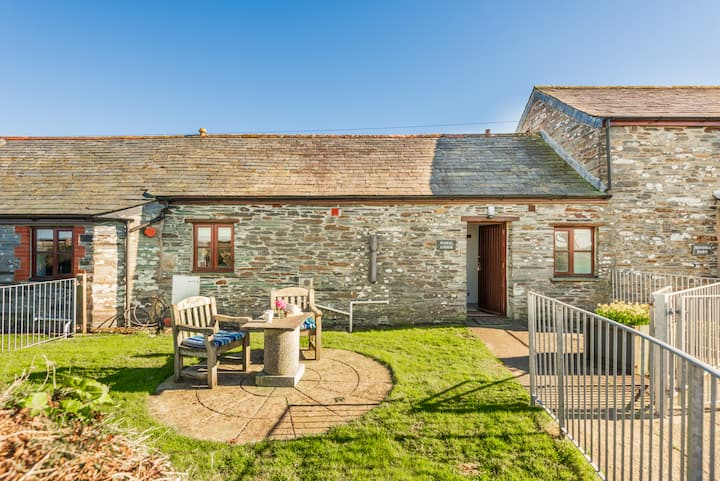 Wheel Lodge, Cosy Farm Cottage, Near Port Isaac - Port Isaac