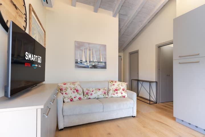 Hostdomus - Acqualy Suite With Private Pool - Alassio