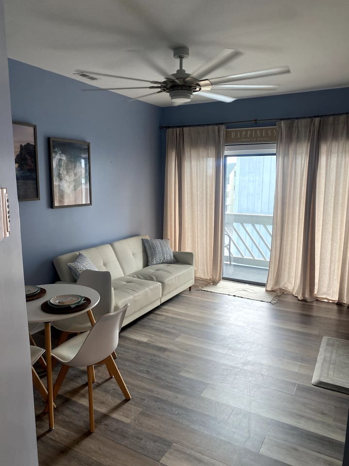 Cozy Snowbird Beach Condo/winter Monthly Discounts - Garden City, SC