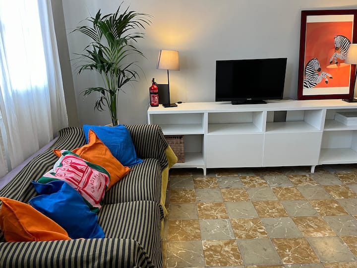 Top-floor Room • Gothic Quarter • Shared Terrace - Barcelona