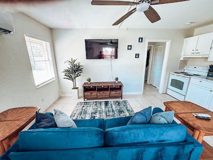 Apartment In Bonita - Bonita Springs, FL