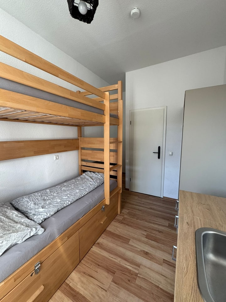 1 Bed In Shared Double Twin Room - Essen