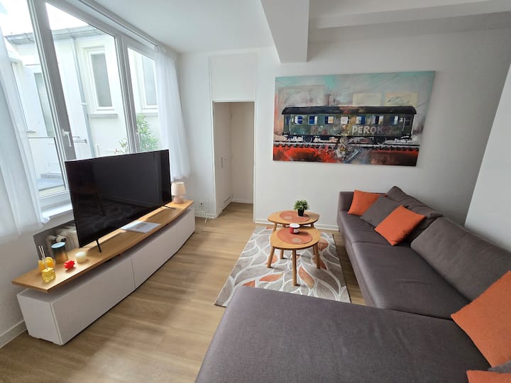 Spacious Modern Flat In  Historic Brussels Center - Bruselas