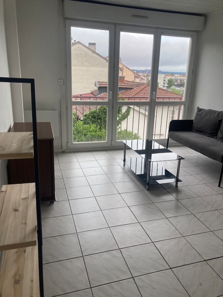 Joli Appart Avec Parking Balcon. - Nancy