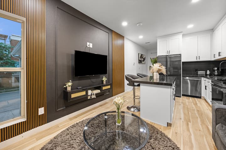 Lofts At Arlington – Unit 8 - Arlington, TX