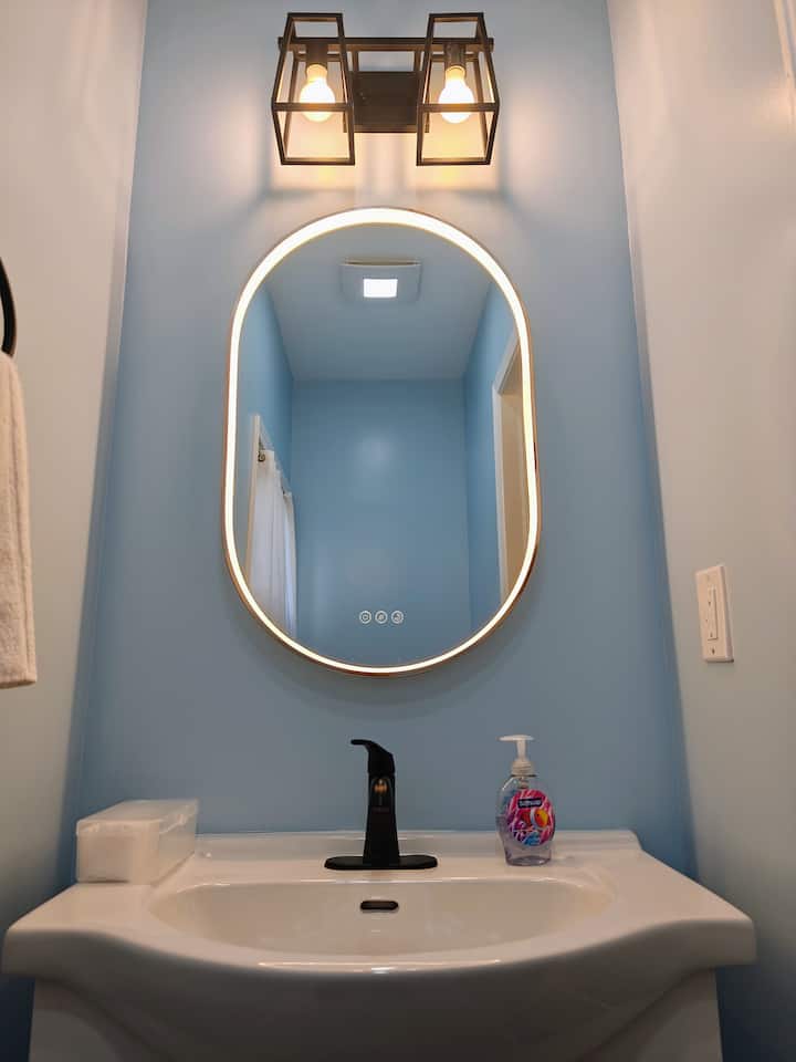 Cute And Cozy Usa 7-min Drive Usa Free Parking - Niagara Falls, NY