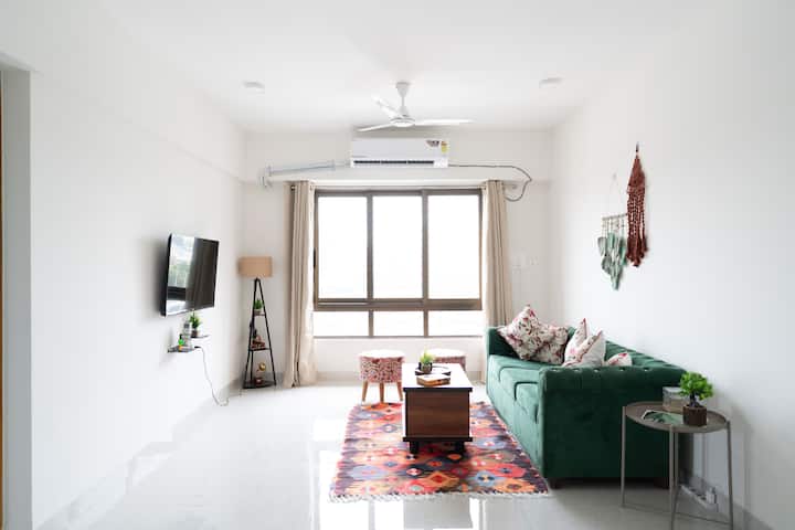 Boho, Breezy, Sun-kissed 2bhk Near Bkc & Airport - Mumbai