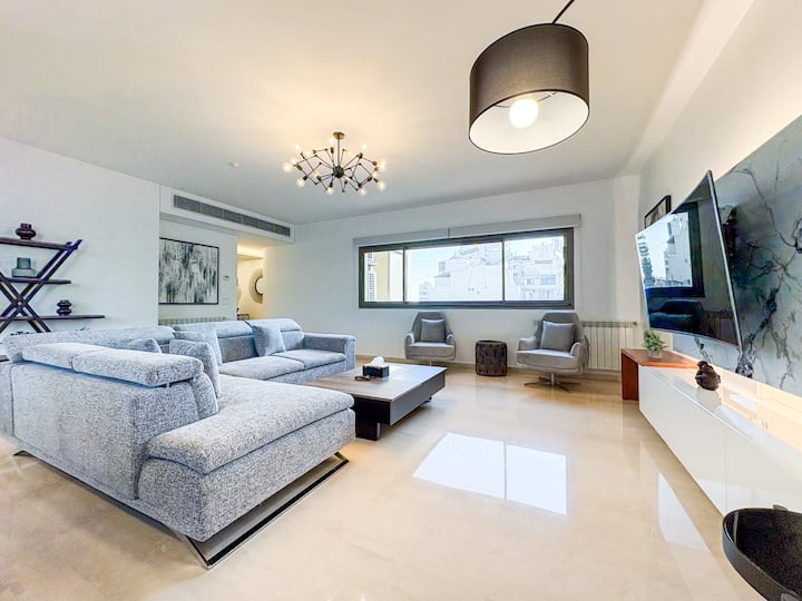 Bright & Stylish 2-bedroom Apt - Sioufi Achrafiyeh - Lebanon