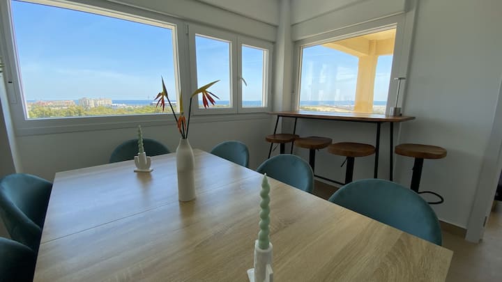 The Rock Views Apartments 2 - La Línea de la Concepción