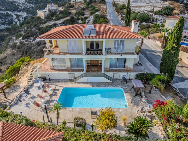 Estéa • Villa Horizon - A Mediterranean Gem - Cyprus