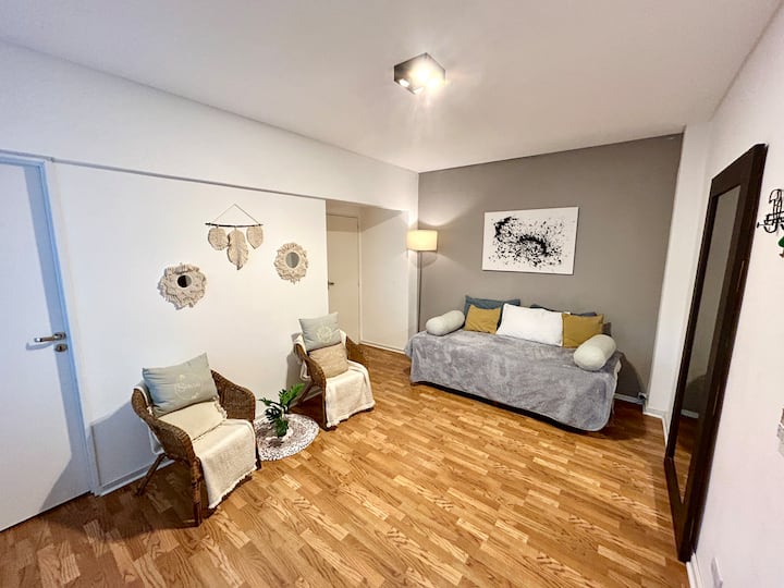 Luminoso Dpto. A Pocas Cuadras Del Obelisco. - Buenos Aires