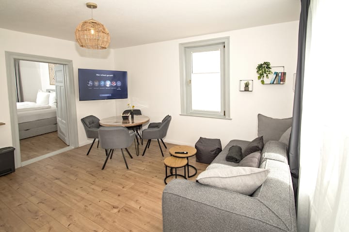 The Five60 -2- Zentrale Lage | Boxspring | Disney+ - Braunlage
