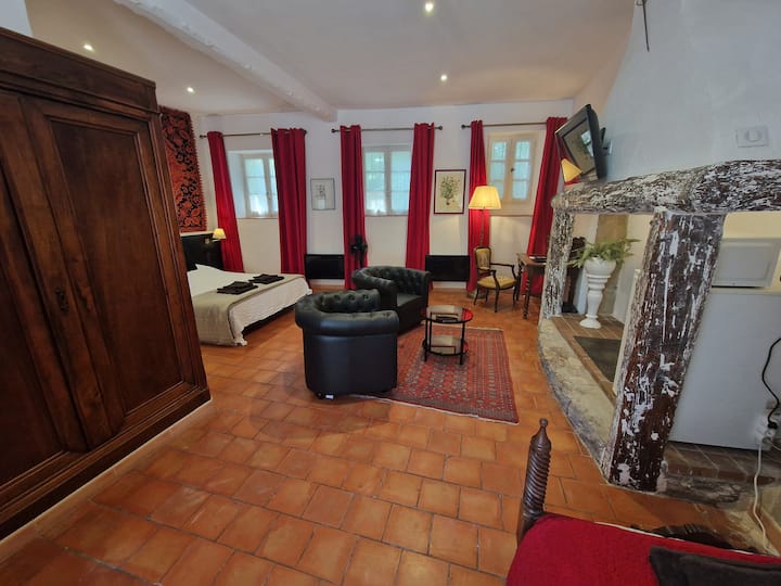 Chambre "Royale" - Clermont-l'Hérault