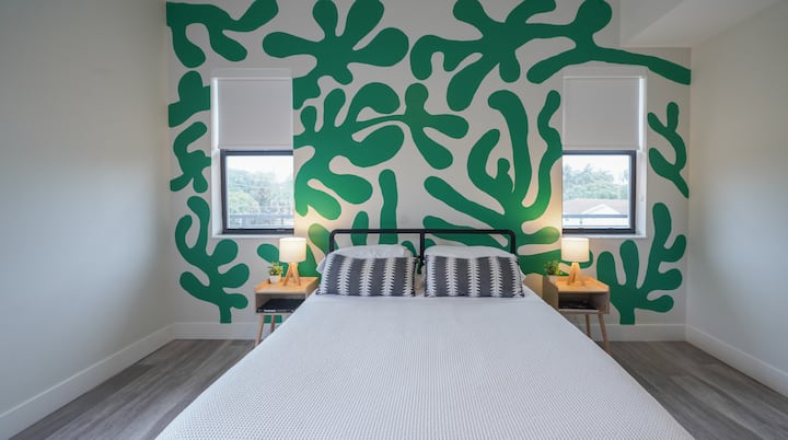 Green Coral 2b+2b Free Parking - West Palm Beach, FL