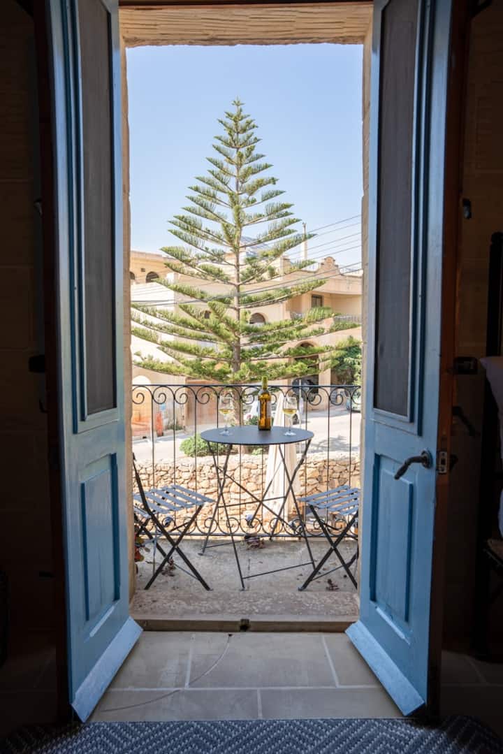 Charming Farmhouse With Pool - Malte