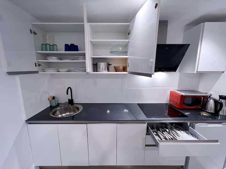 Hug Hotel - El Masnou