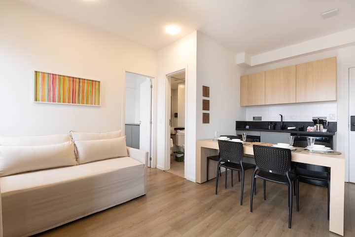 Apartamento Central, Familia,  Piscina, Academia - Curitiba