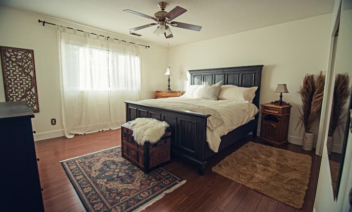 Old World Rustic Charm - West Kelowna