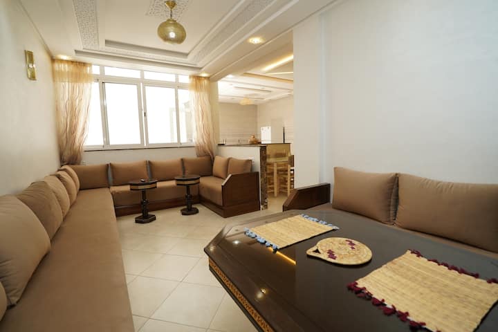 Family Retreat Near Beach & Adrar Stadium - Agadir