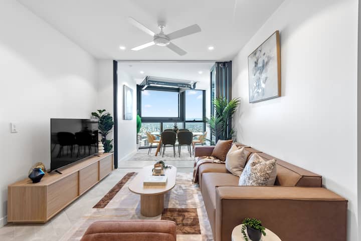 Queens Wharf ~ Luxe 3br W/ Stunning View & Parking - Central Railway Station, Brisbane