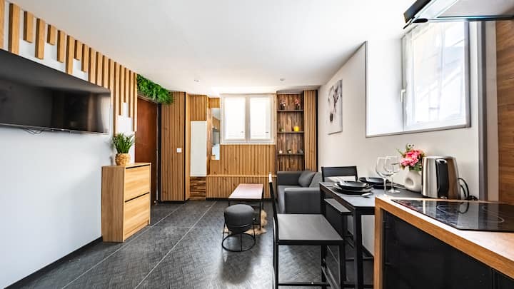 Le Refuge - Confortable Avec Stationnement Facile - Dijon