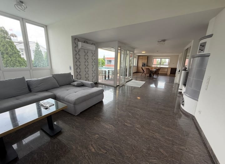 Big Ben Family Room With A View - Rust