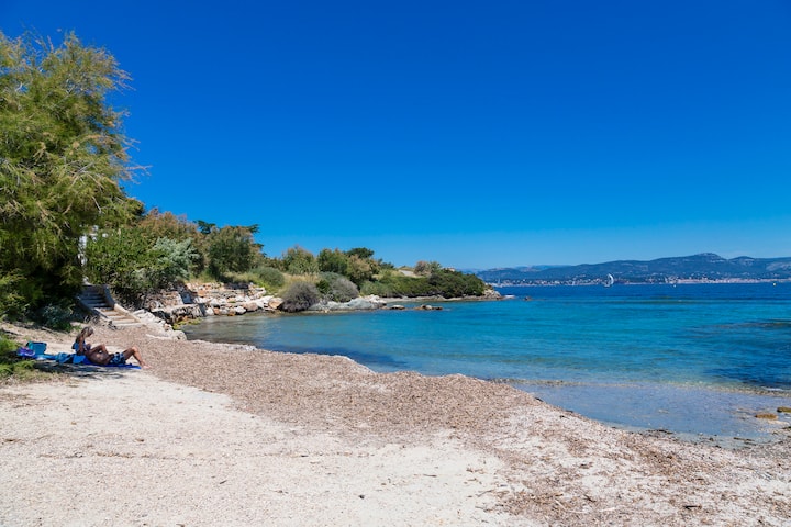 Villa Des Salins à Hyères - La Londe-les-Maures