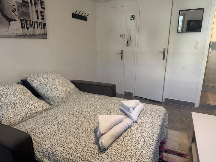 Studio Pour 2 Personnes Près Du Métro Chartreux - Marseille
