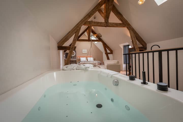 Le Grenier à Foin - Romantic Room - Balnéo - Clim - Bourges