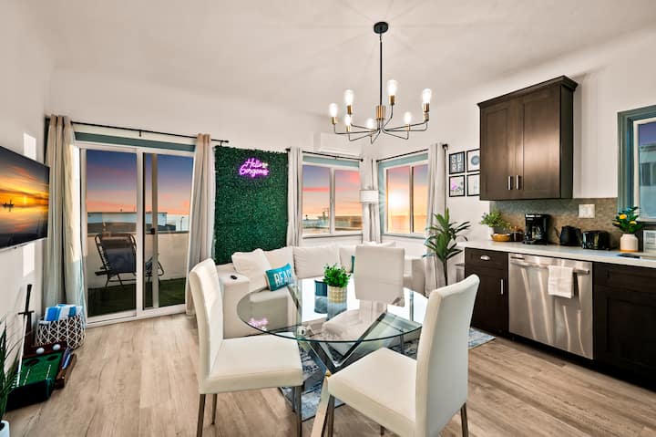 Luxury Oceanview 2br+1br | Top & Bottom Units - Inglewood, CA