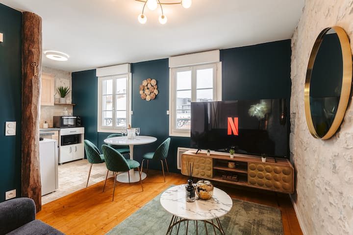 Gatsby | ÉLégant Et Central, Fibre, Tv 4k, Netflix - La Rochelle