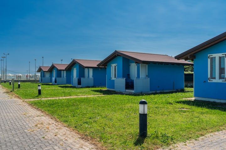 Bungalow Sulla Spiaggia Con Giardino Recintato - Cesenatico