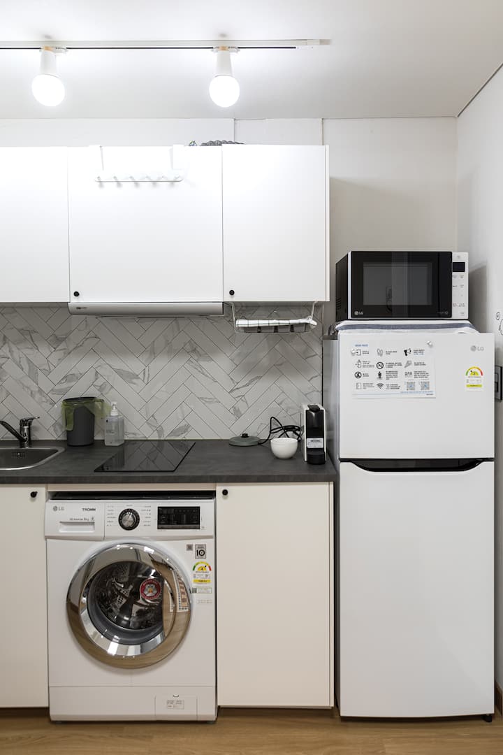 (New)서울역 도보15분/남산밑 작은집2f/구도심/명동/남산타워/이태원/국립중앙박물관 - Seoul