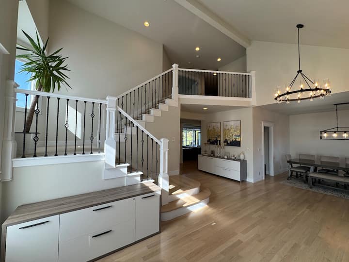 Renton House - Renton, WA