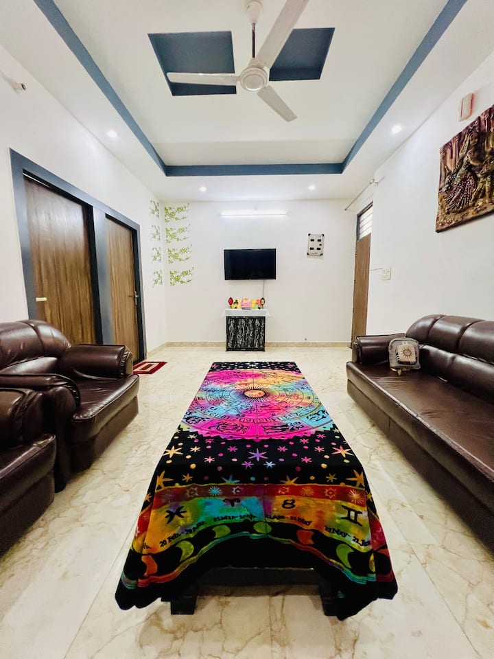 White Boho Bliss Rishikesh Stay - Rishikesh