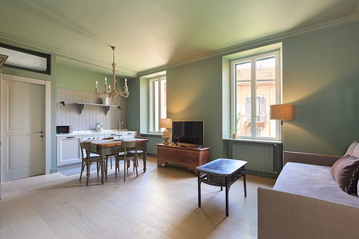 Luxe Au Centre, Corso Como, Gare Garibaldi - Milano