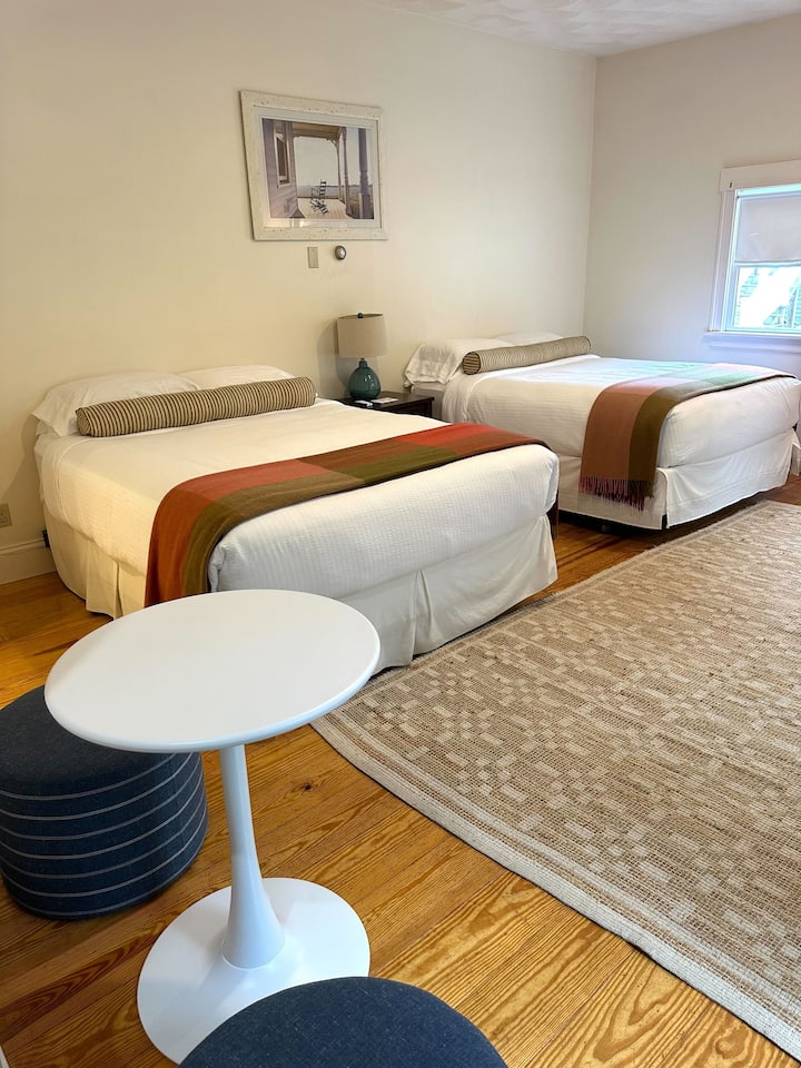 Ipswich Inn | The Carriage Suite - Ipswich, MA