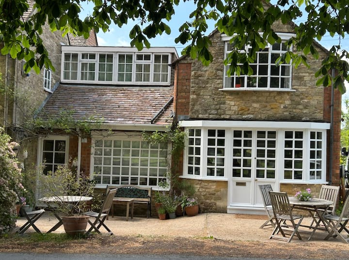 Cotswolds Retreat - Tewkesbury