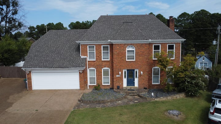 Charming 4 Br+extra Space Beds In Cordova - Memphis, TN