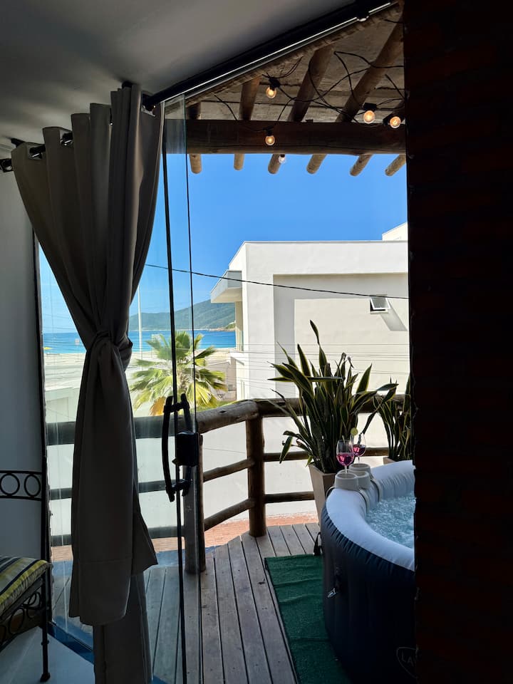 Flat Fiji Com Jacuzzi - Arraial do Cabo