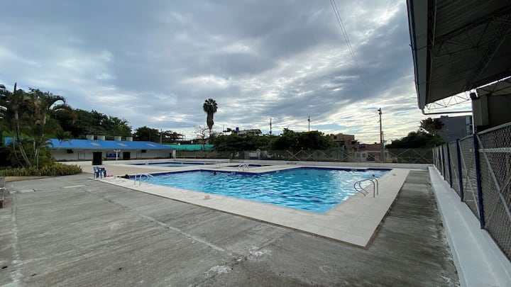 House With Bbq & Shared Pool - La Mesa
