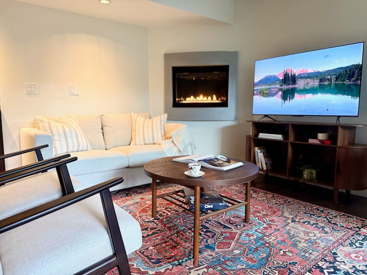 Modern 2br/2ba Suite Close To City, Sea, Ski Hills - Horseshoe Bay